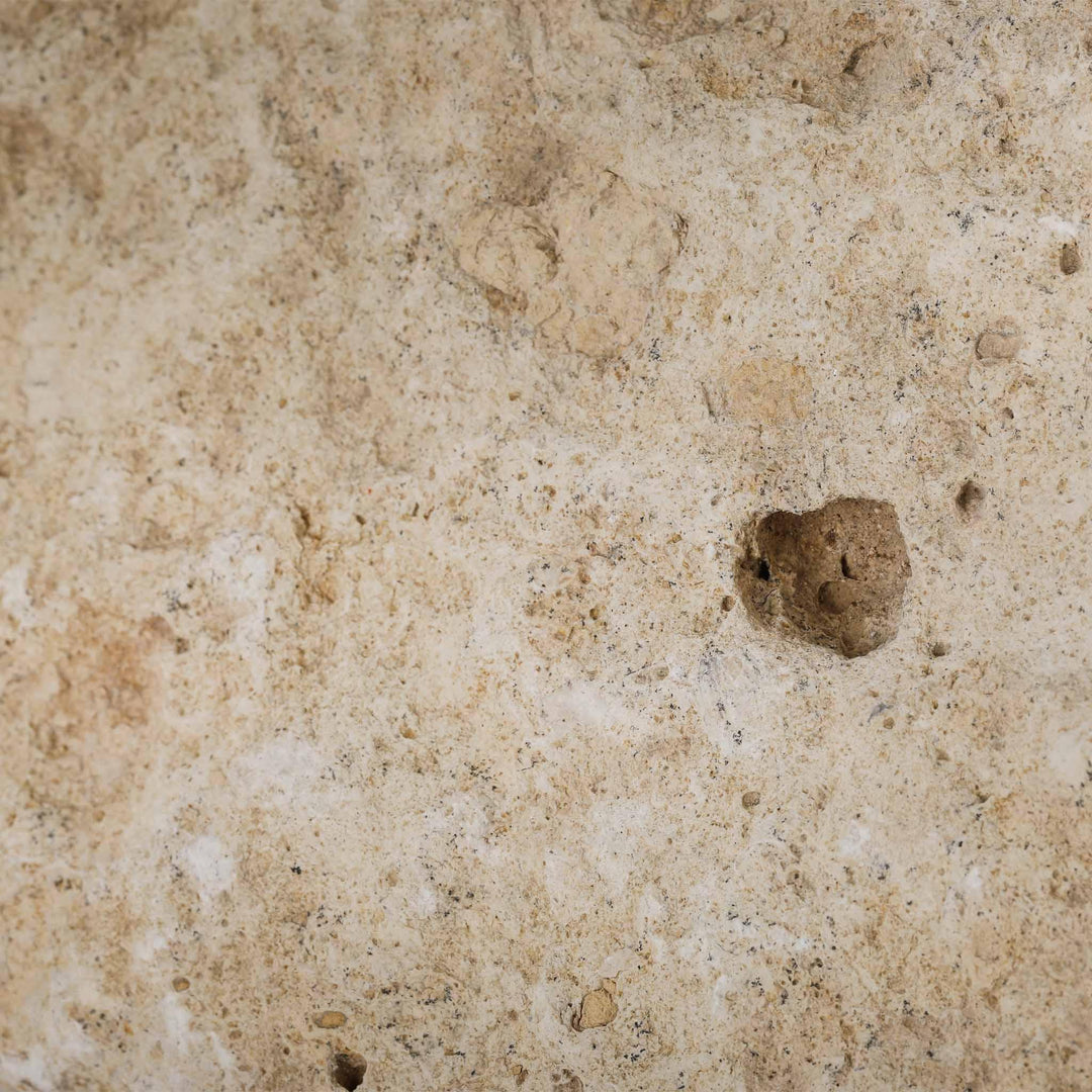 Basque – Stone Style