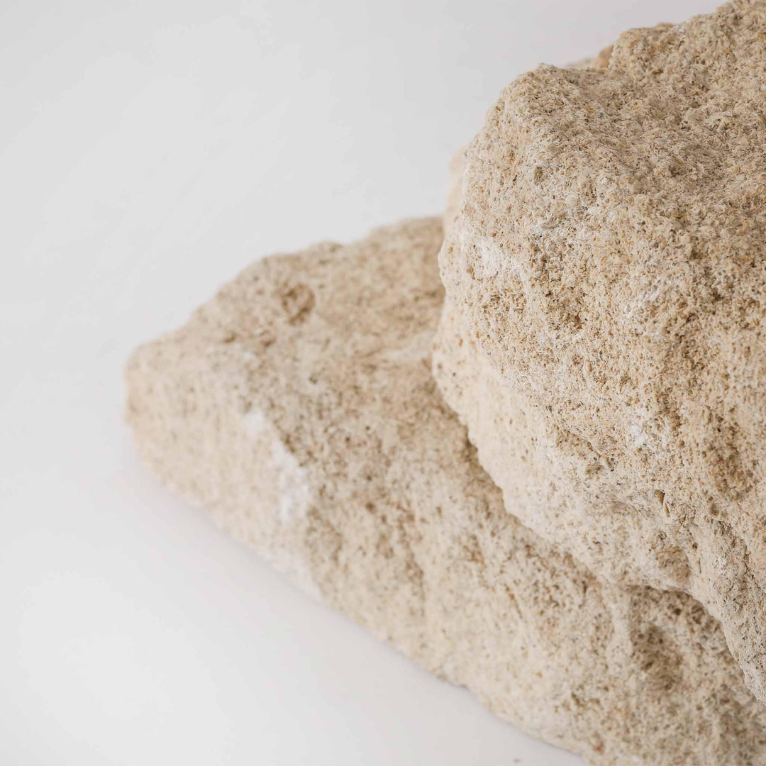 Basque – Stone Style