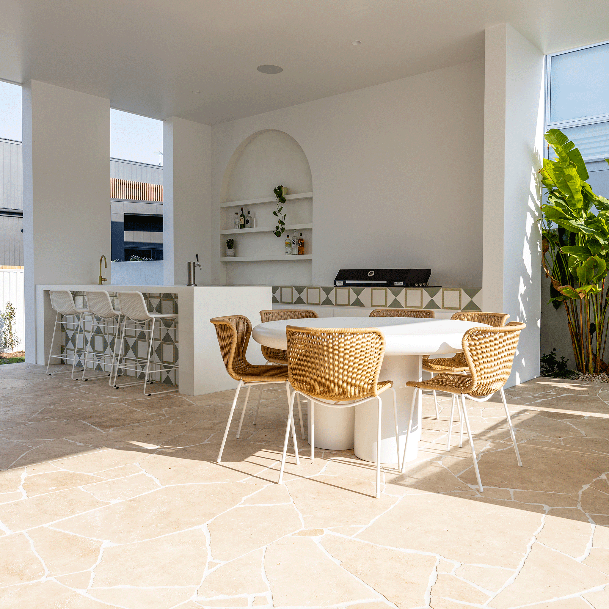 Latte Crazy Paving – Stone Style